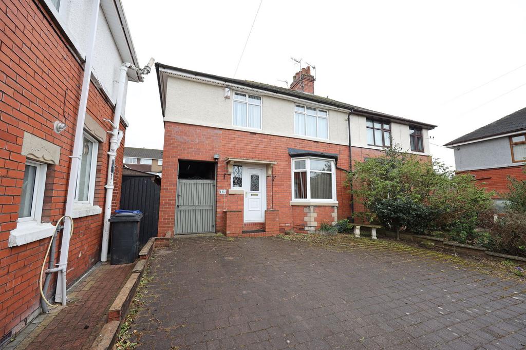 High Street, Silverdale, ST5 3 bed semi-detached house for sale - £210,000