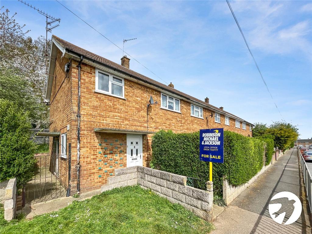 Laburnum Road, Rochester, Kent, ME2 3 bed end of terrace house for sale - £220,000