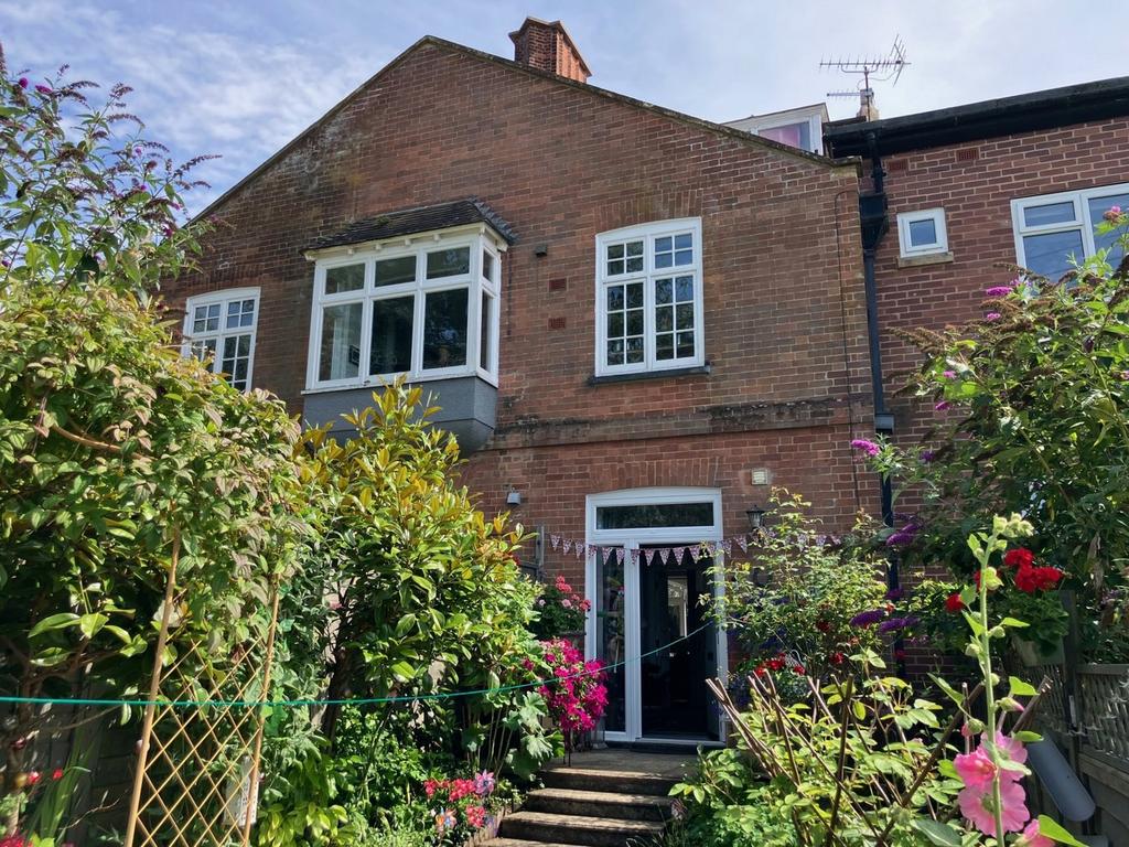 Exeter EX5 2 bed apartment for sale - £280,000