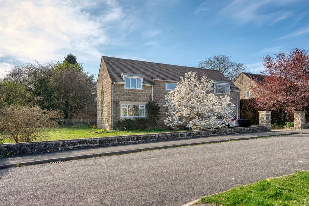 White Edge Drive, Baslow, Bakewell 5 bed detached house for sale - £850,000