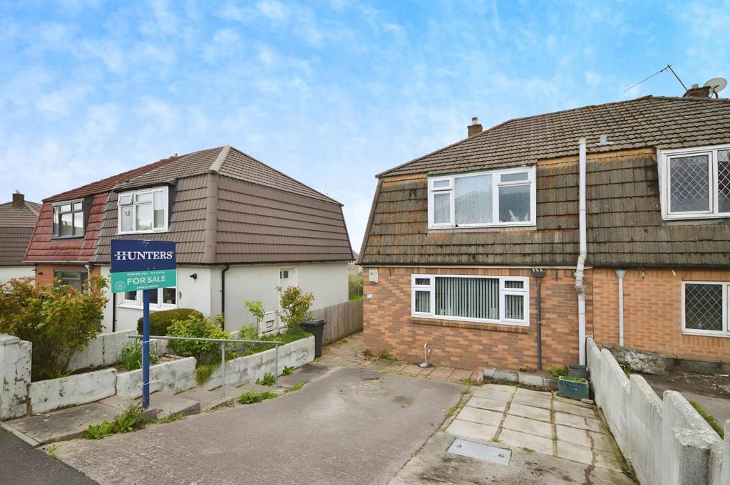 Four Acres, Withywood, Bristol 2 bed semi-detached house - £220,000