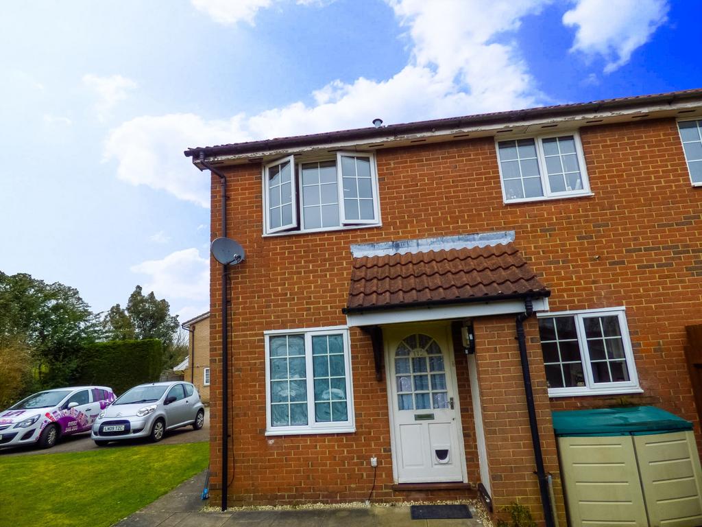 Luton LU2 1 bed terraced house - £1,000 pcm (£231 pw)