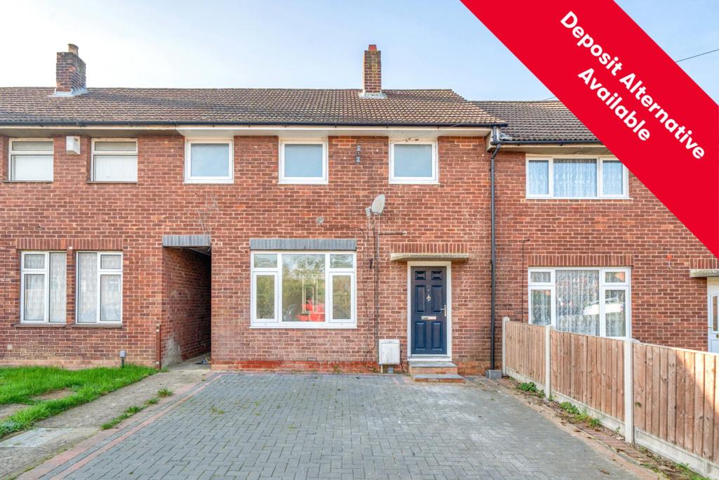 Avon Crescent, Gloucester GL3 3 bed terraced house to rent - £1,300 pcm ...