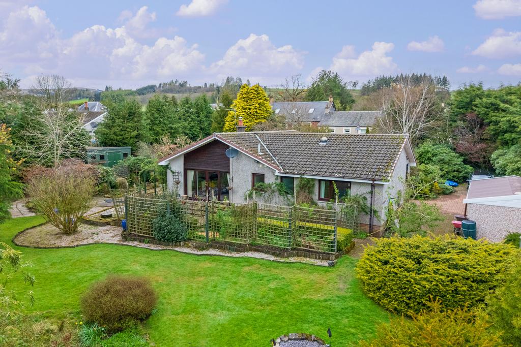 Drum KY13 3 bed detached bungalow - £435,000