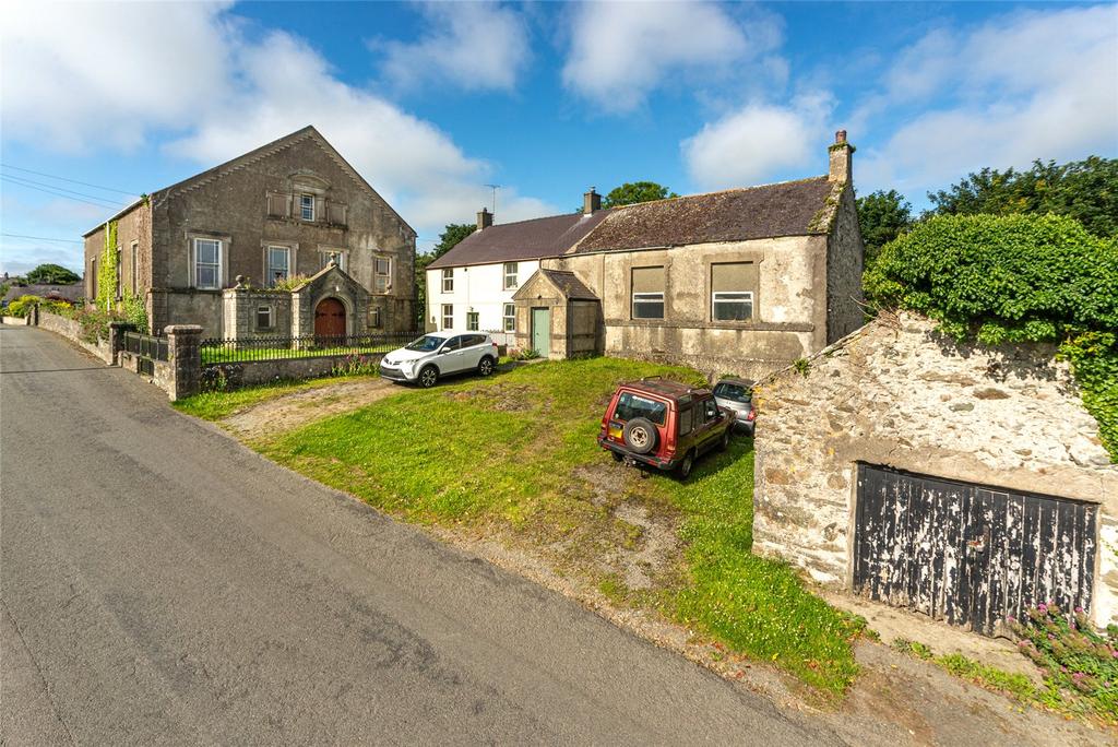 Carreglefn, Amlwch, Isle of Anglesey... 3 bed detached house - £330,000