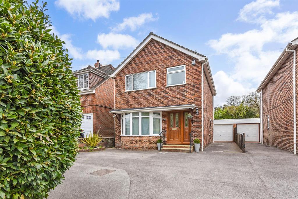 Havant Road, Horndean 3 bed detached house for sale - £400,000
