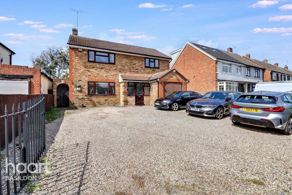 Timberlog Lane, Basildon 5 bed detached house for sale - £600,000