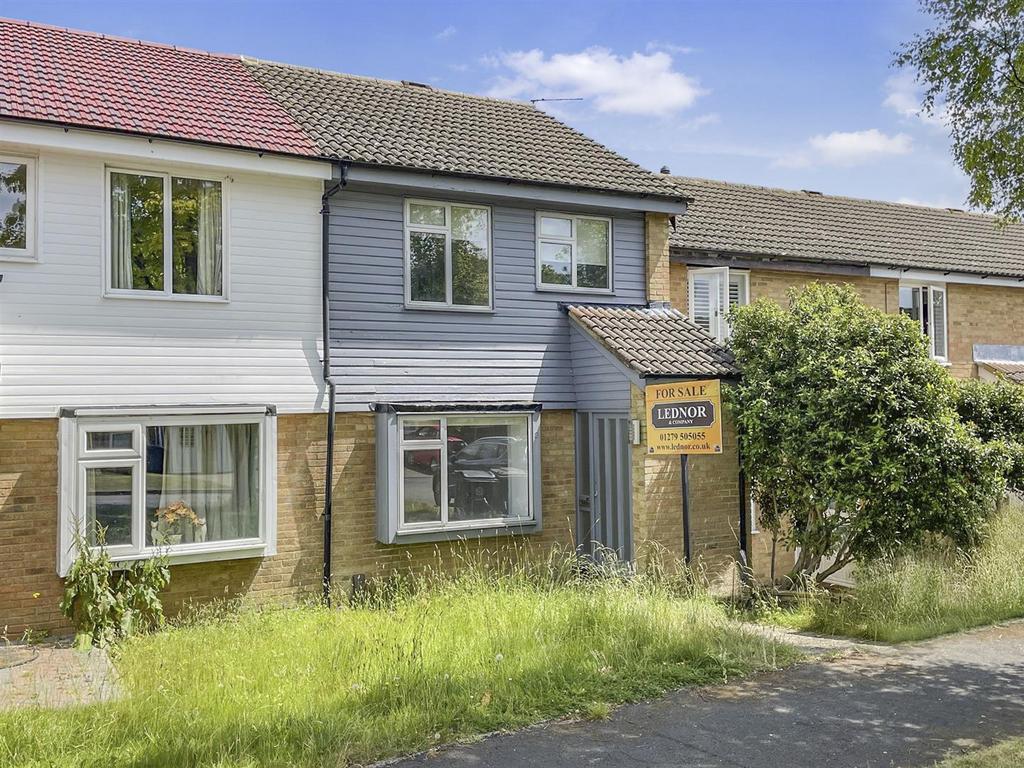 Wentworth Drive, Bishop's Stortford CM23 3 bed terraced house for sale ...