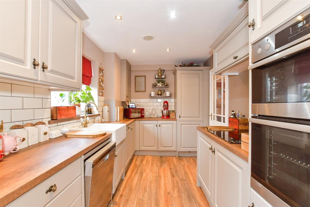 Kilwich Close, Bognor Regis PO22 4 bed detached house for sale - £264,500