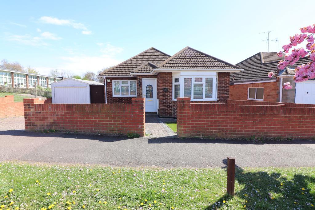 Luton LU3 3 bed bungalow - £375,000