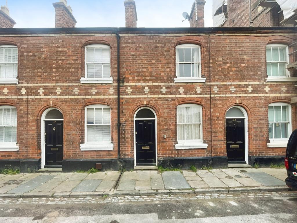 Albion Street, Chester, CH1 2 bed terraced house - £1,100 pcm (£254 pw)
