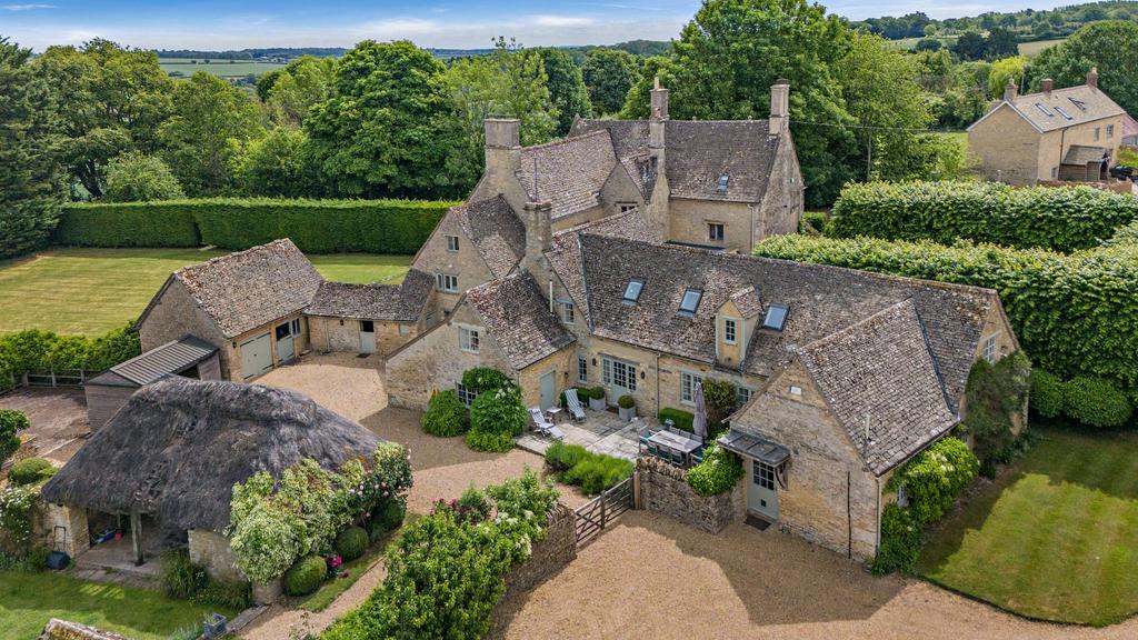 Finstock, Chipping Norton, Oxfordshire 8 bed detached house for sale ...