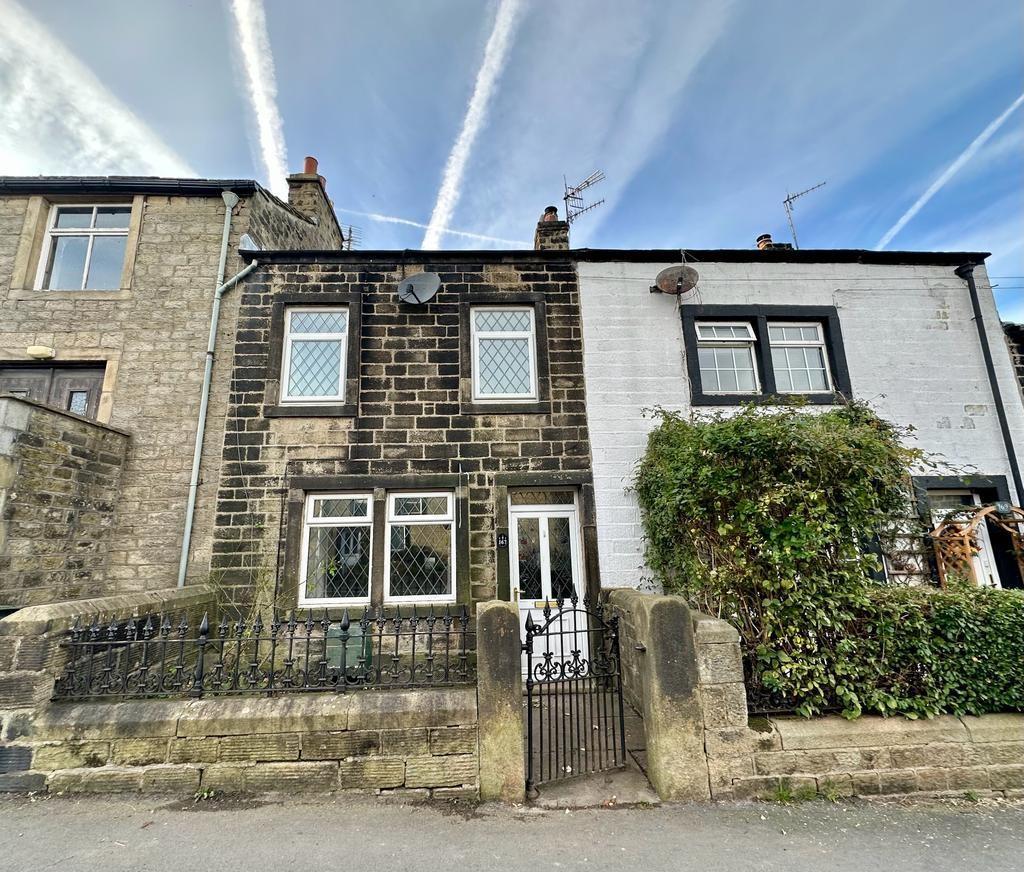 Keighley Road, Cowling 2 bed terraced house - £695 pcm (£160 pw)