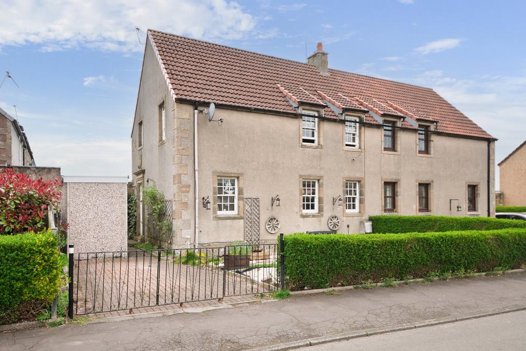 Paul Drive, Airth, Falkirk, FK2 3 bed semi-detached house for sale - £ ...
