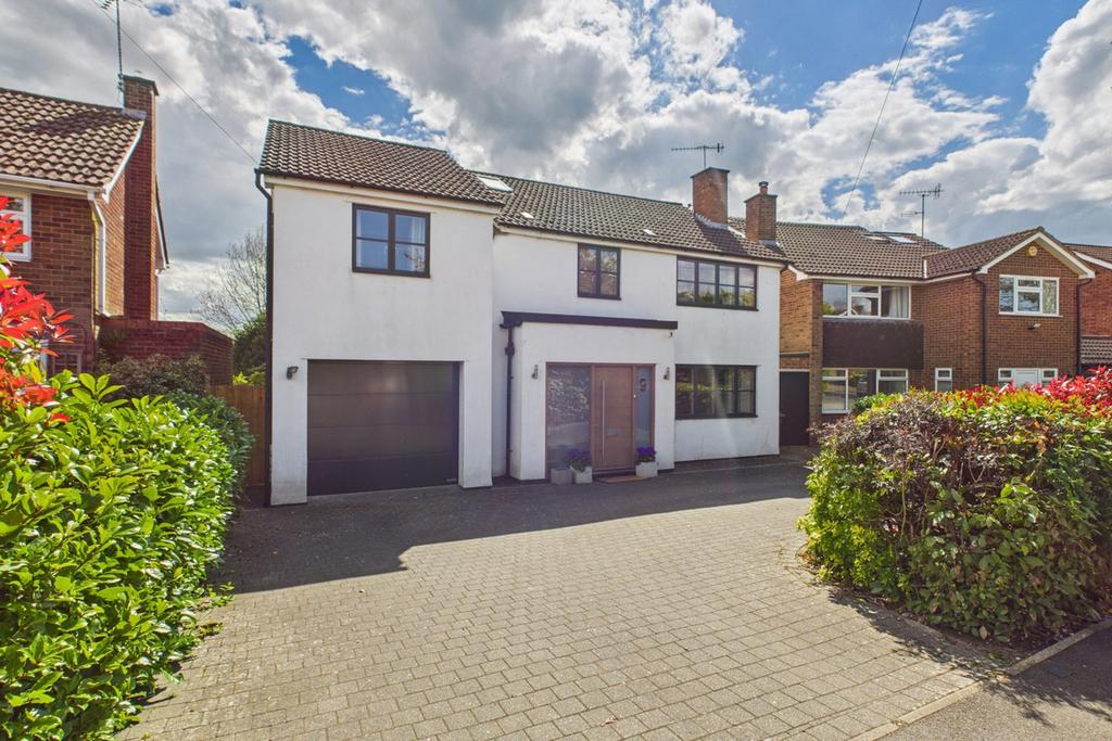 Ashtree Way, Hemel Hempstead, HP1 4 bed detached house for sale - £995,000