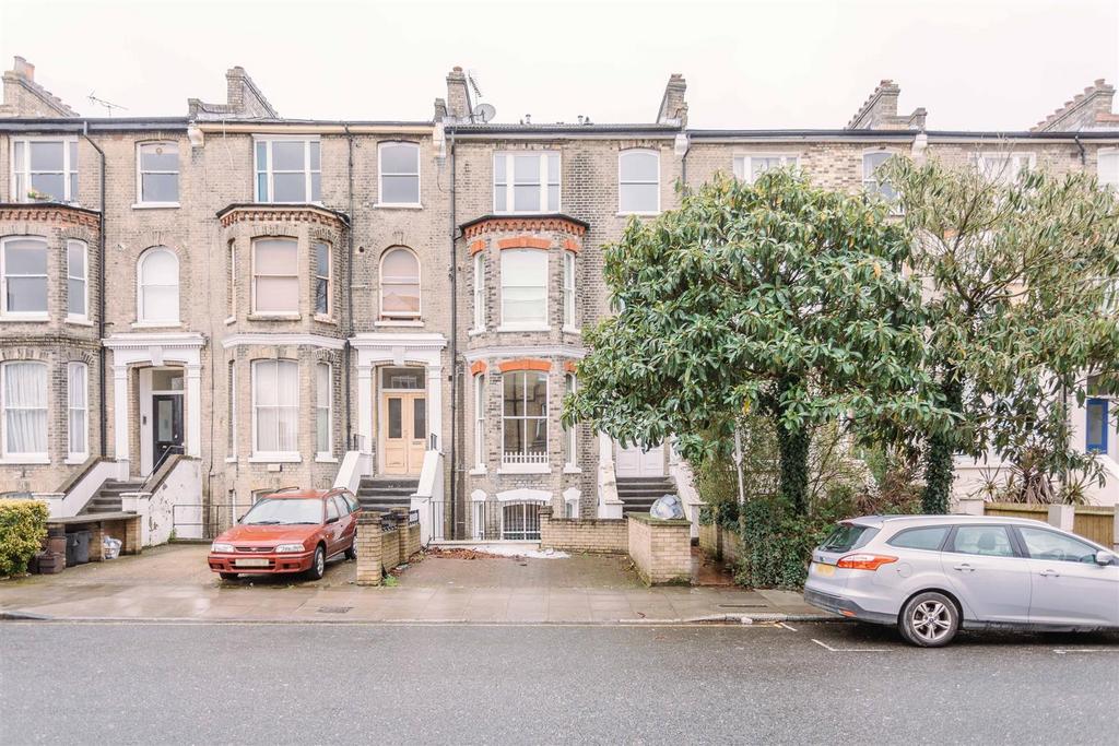 Tollington Park, Finsbury Park 2 bed flat to rent - £2,500 pcm (£577 pw)
