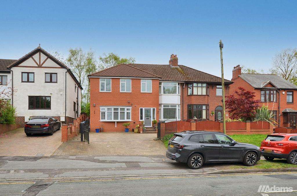 Halton Brow, Runcorn 6 bed semi-detached house for sale - £350,000