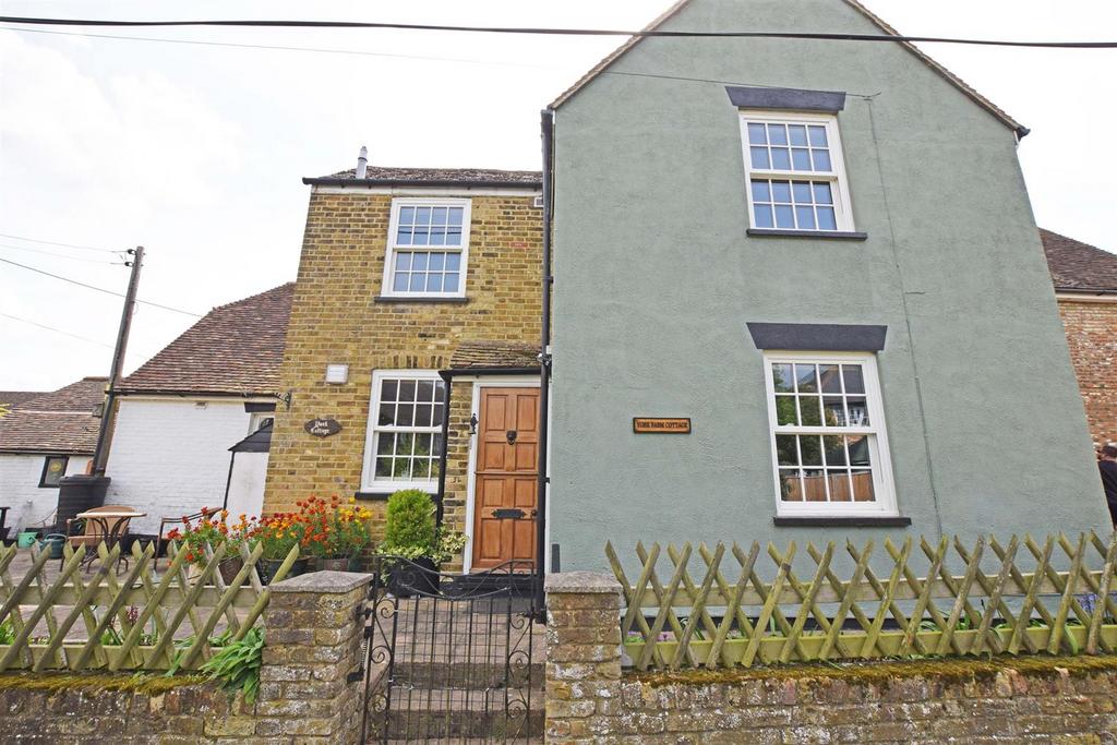 Lower Twydall Lane, Gillingham 1 bed semi-detached house for sale - £ ...