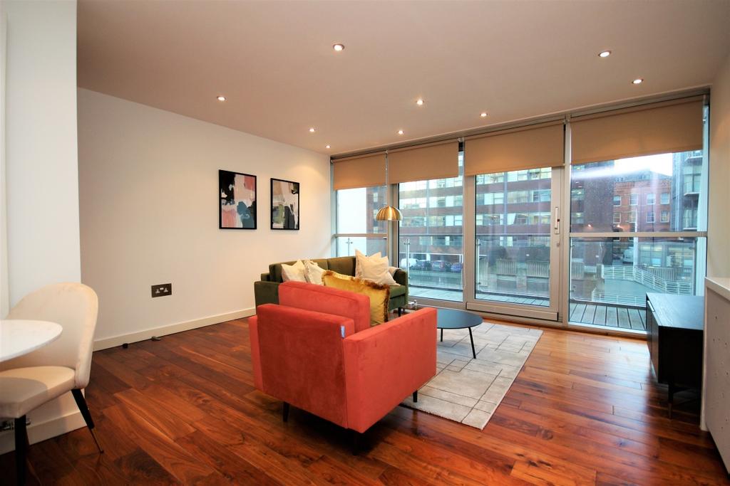 The Edge, Clowes Street, Salford M3 2 bed apartment for sale - £280,000