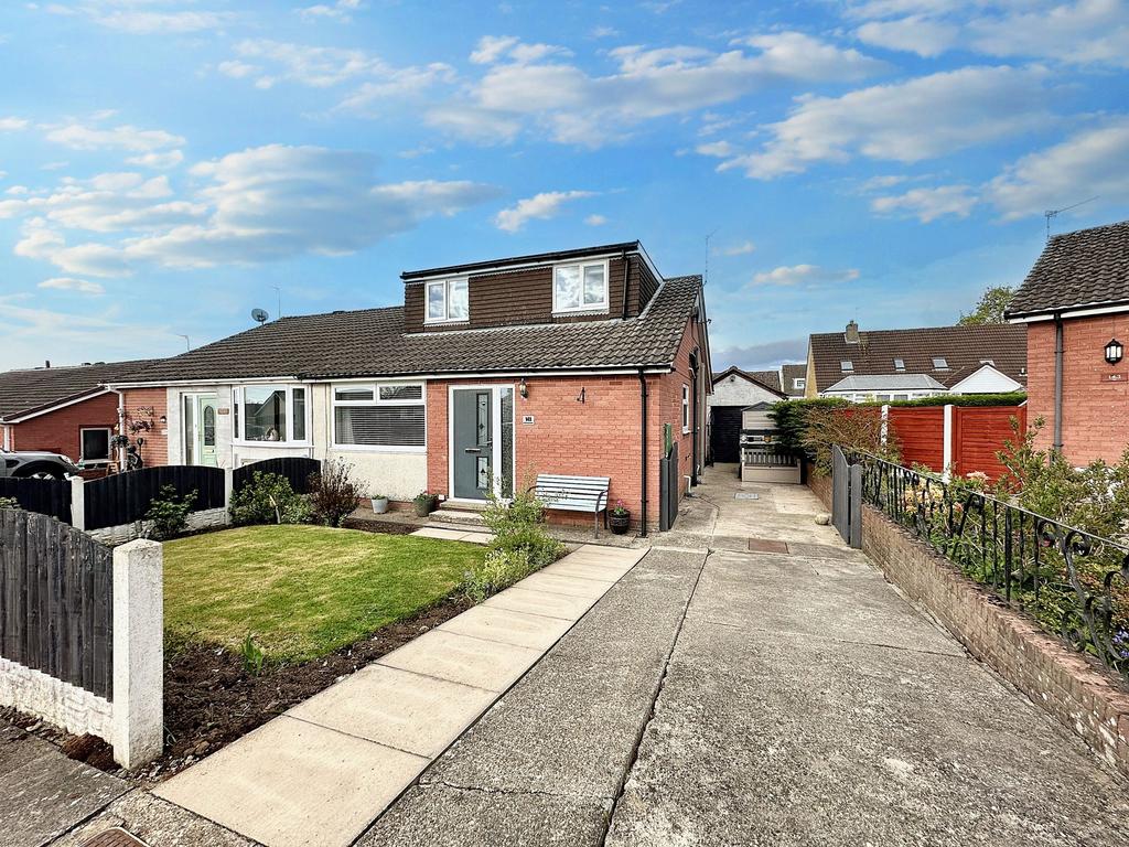 Holmrook Road, Carlisle CA2 4 bed semi-detached bungalow for sale - £ ...