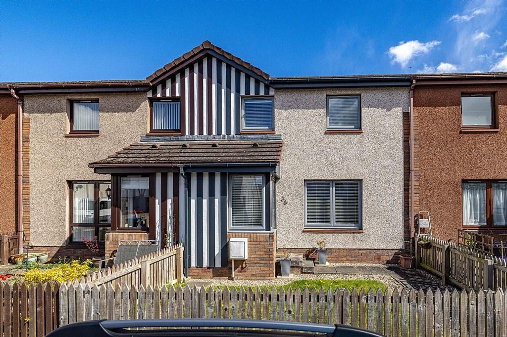 36 Howden Drive, Jedburgh TD8 6JZ 3 bed terraced house - £145,000