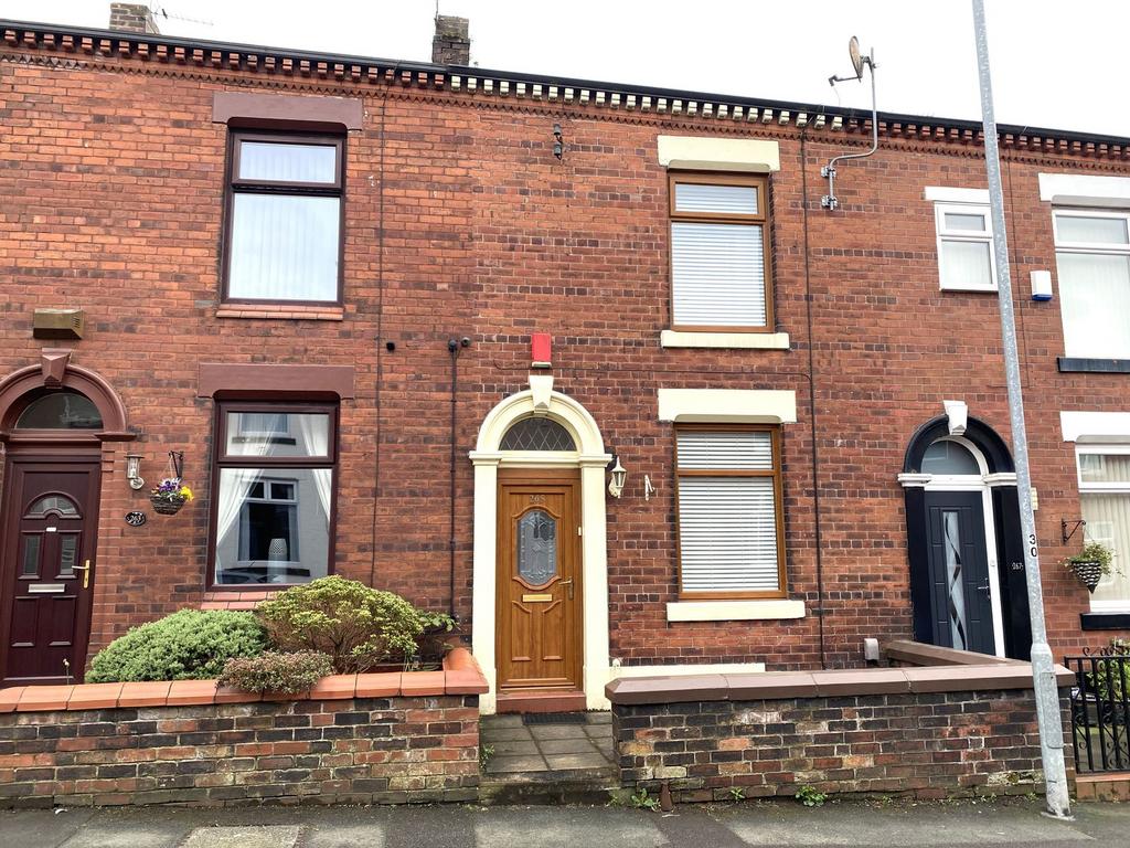 265 Turf Lane, Royton, OL2 6ET 2 bed terraced house for sale - £150,000