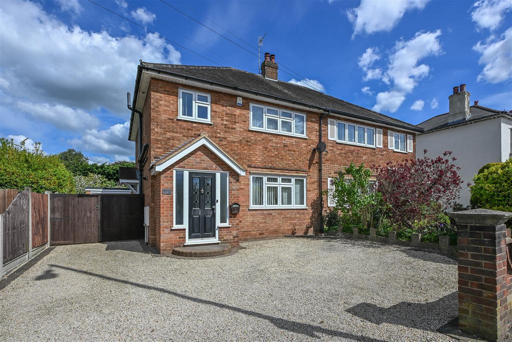 Ongar Road, Brentwood 3 bed semi-detached house for sale - £625,000
