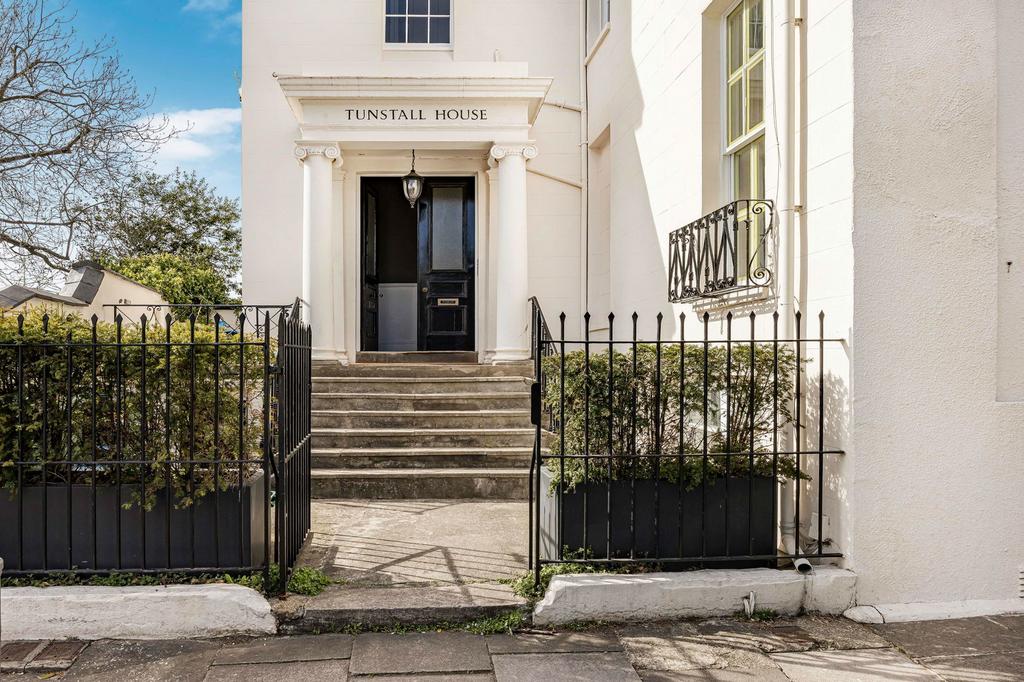 Tunstall House, 3 Park Place... 2 bed apartment for sale - £349,950