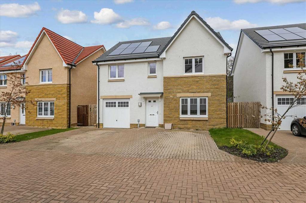 Sherman Drive, Redwood, EAST KILBRIDE 4 bed detached house - £325,000