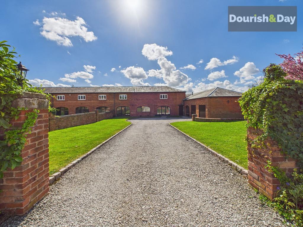 Tixall Court, Stafford ST18 4 bed barn conversion - £520,000