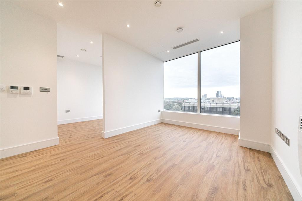 West Gate, London W5 Studio - £1,550 pcm (£358 pw)