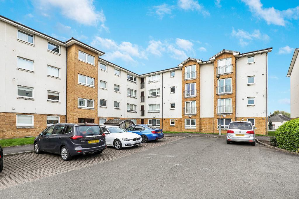 Silverbanks Court, Cambuslang, G72 7FN 2 bed flat - £124,950