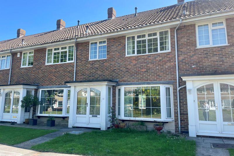 Lodge Gardens, Gosport PO12 3 bed terraced house for sale - £300,000
