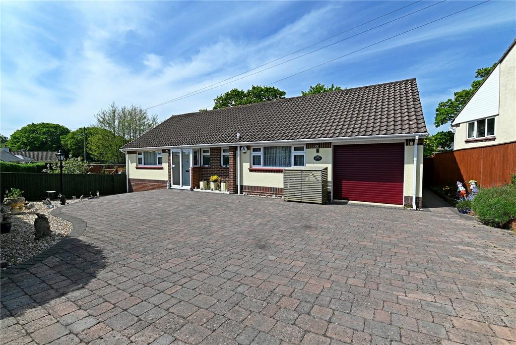 Farm Lane South, Barton on Sea, New... 2 bed bungalow - £569,950