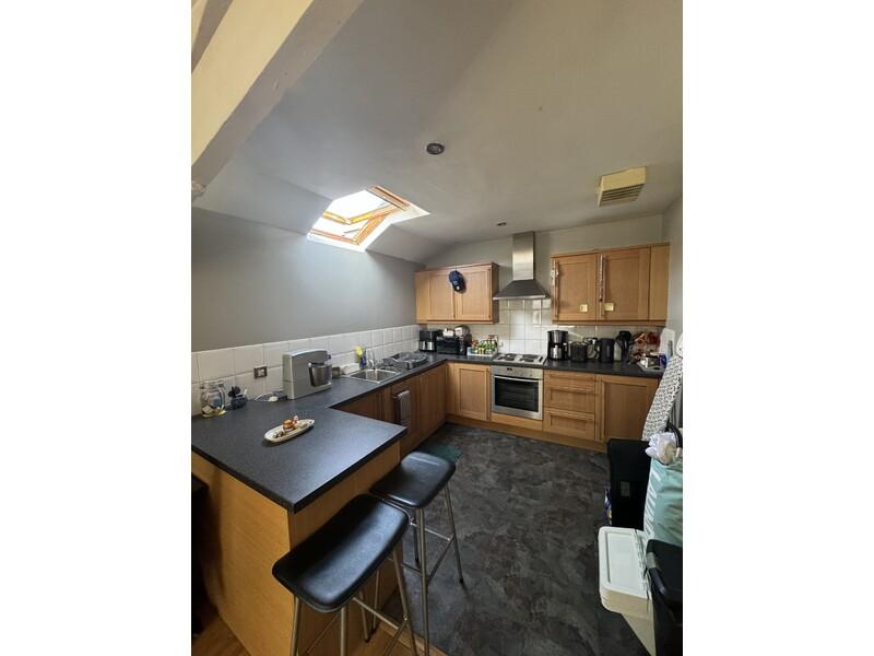 Duke Street, Cardiff City Centre... 1 bed flat - £800 pcm (£185 pw)