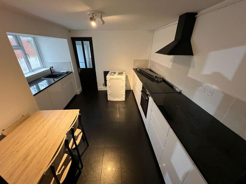Eclipse Street, Adamsdown, Cardiff 4 bed property - £2,600 pcm (£600 pw)