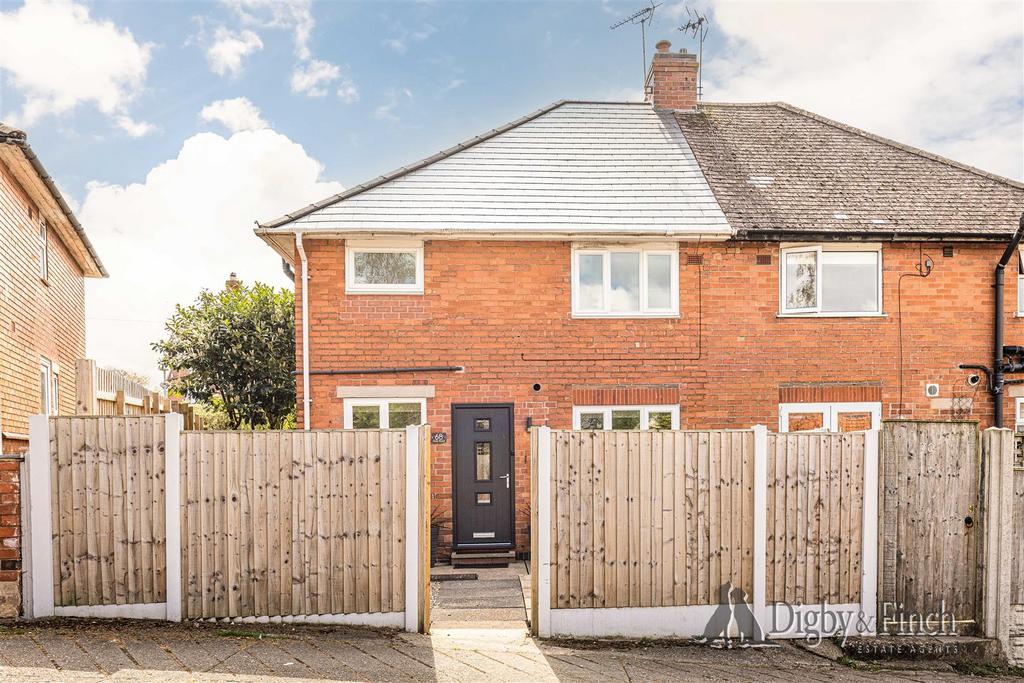 Main Road, Radcliffe-On-Trent... 3 bed semi-detached house - £325,000