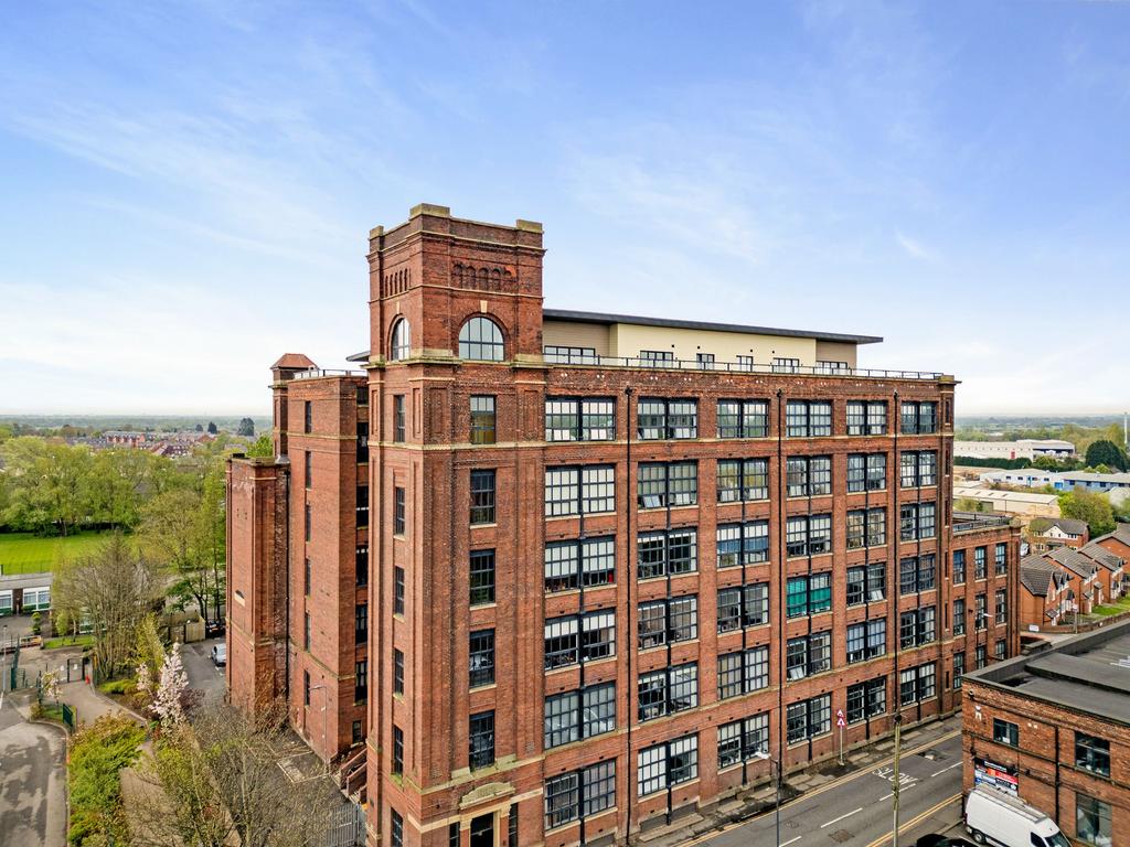 Mather Lane, Leigh WN7 2 bed apartment for sale - £165,000