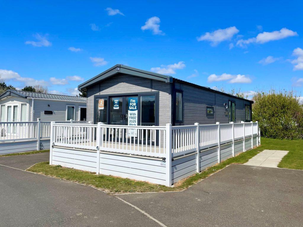Broadland Sands Holiday Park 2 bed park home - £89,995