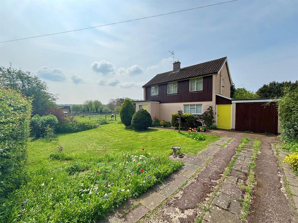Chevening Road, Chipstead 3 bed detached house for sale - £625,000
