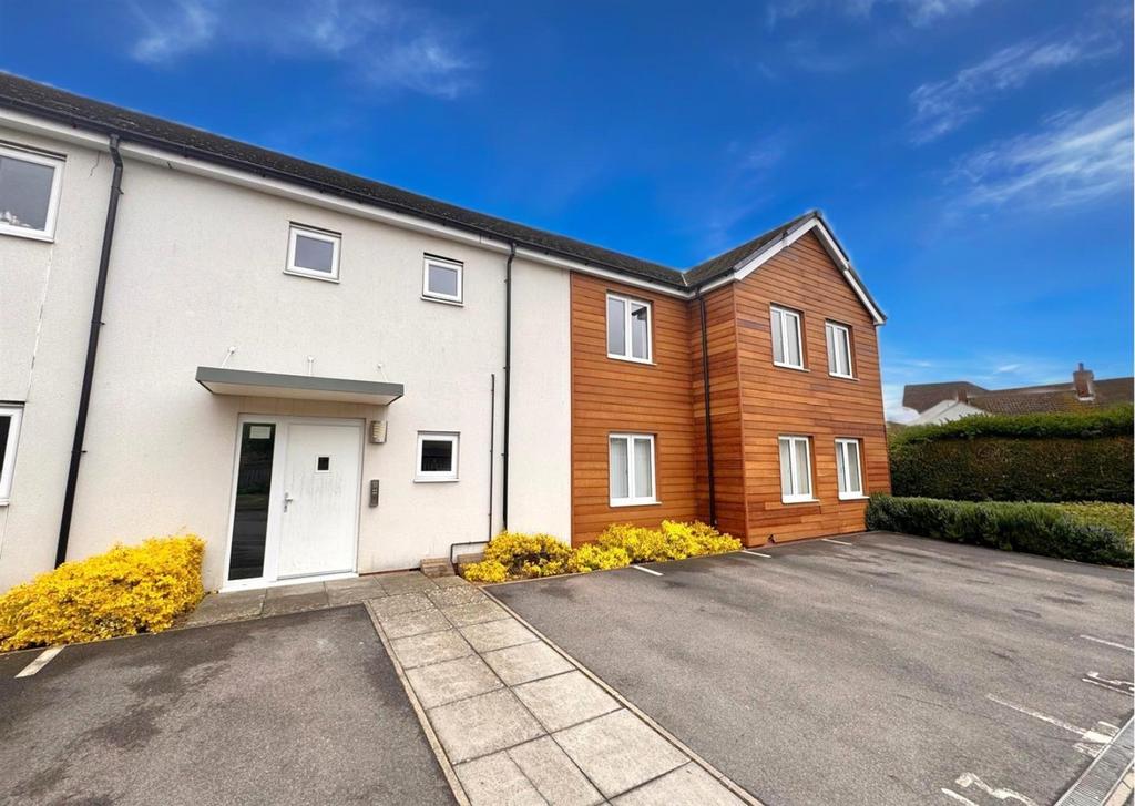 Stornoway Road, Corby NN17 2 bed flat - £875 pcm (£202 pw)