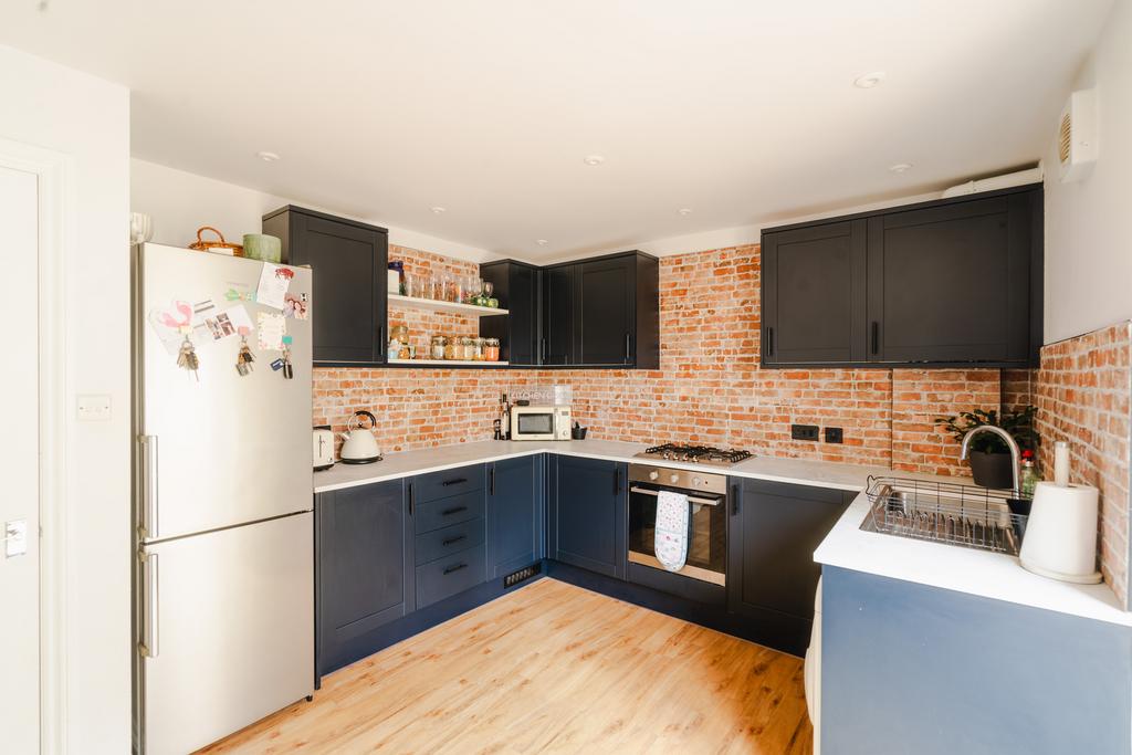 Bedminster, Bristol BS3 2 bed end of terrace house for sale - £325,000