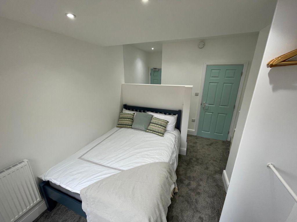 Rm 2, Aldermans Drive, Peterborough... 1 bed in a house share - £660 ...