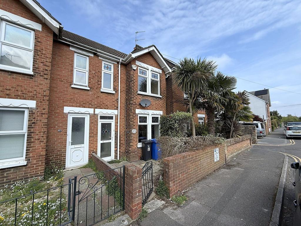 Maple Road, Heckford Park, POOLE, BH15 2 bed terraced house for sale ...