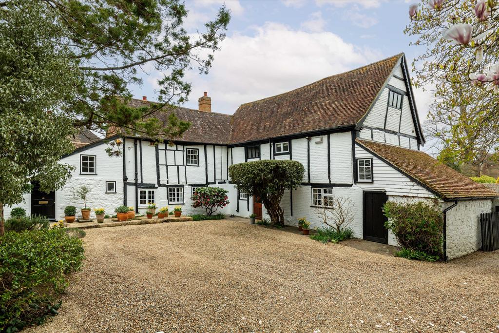 Teston Road, Offham, West Malling... 4 bed link detached house for sale ...