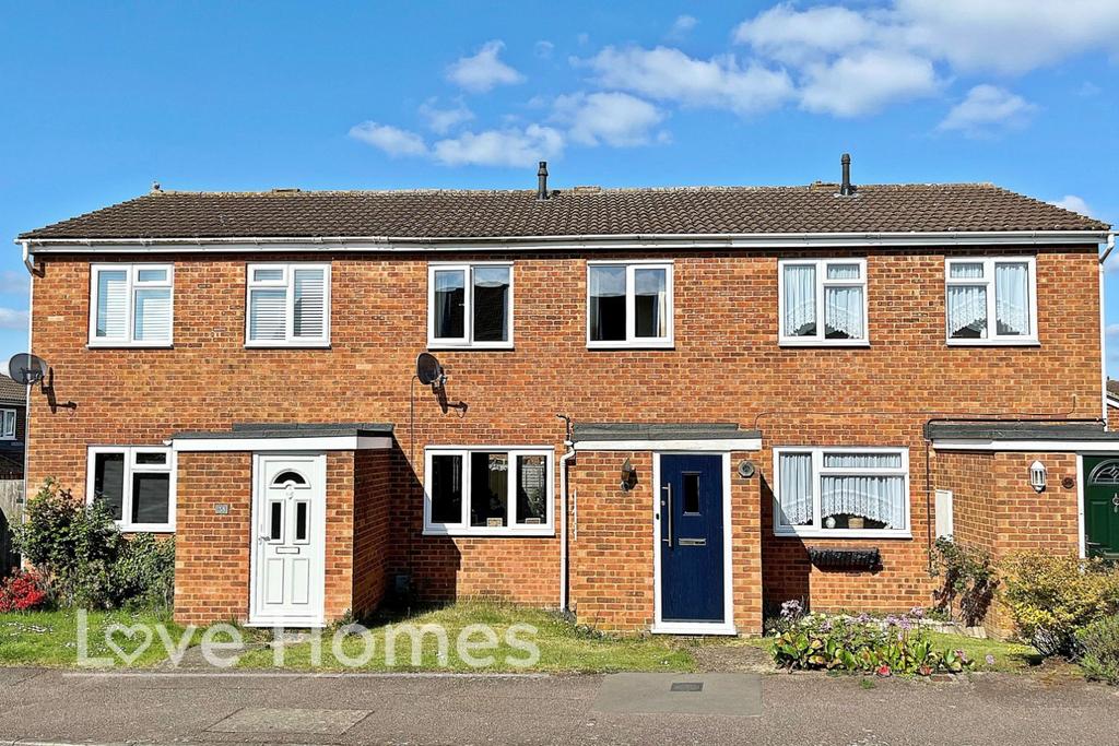 Eagle Drive, Flitwick 2 bed terraced house for sale - £270,000