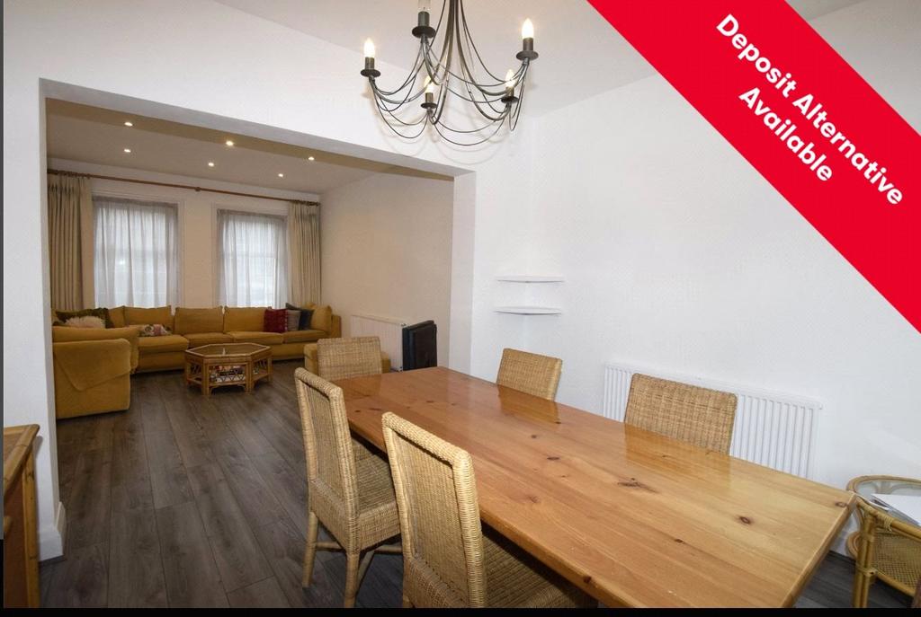 Fryent Way, London NW9 4 bed semi-detached house - £2,800 pcm (£646 pw)