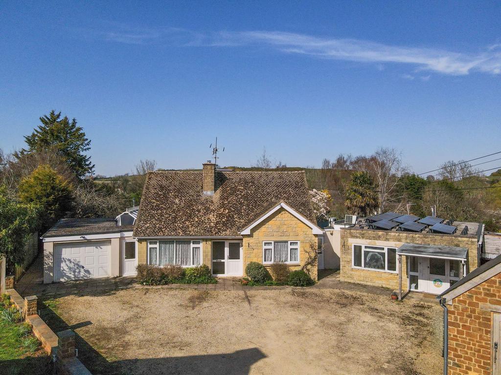 Birds Lane, Epwell, Banbury, OX15 6LQ 4 bed detached house for sale - £ ...