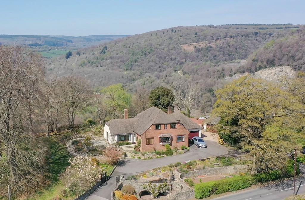 Tidenham, Chepstow 4 bed detached house - £1,150,000