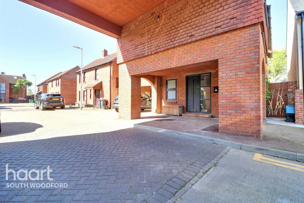 Avon Way, South Woodford 3 bed townhouse for sale - £650,000